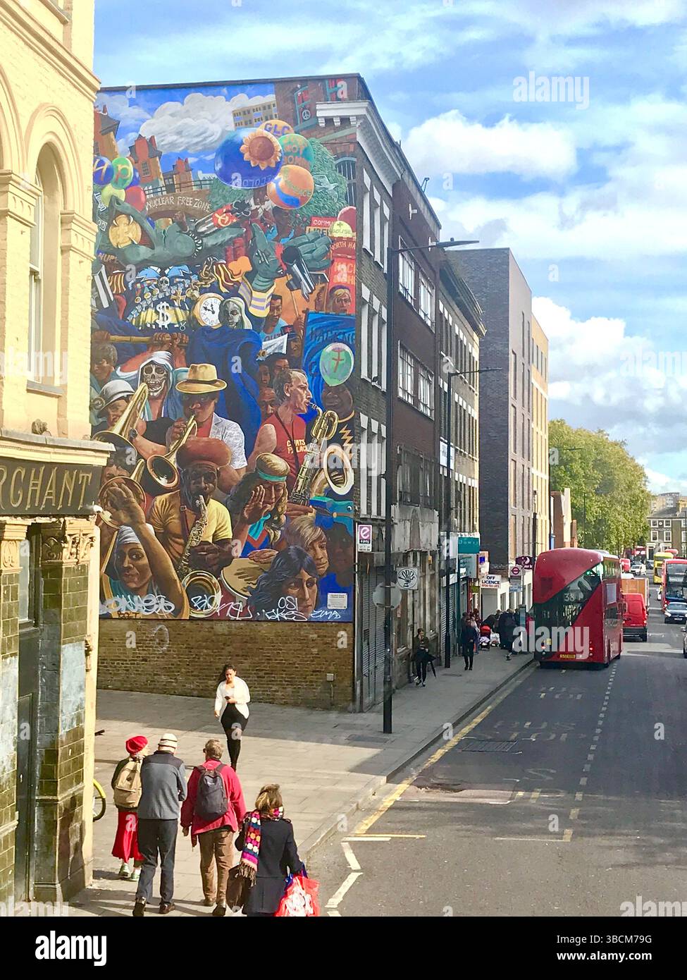 Completed in 1985 by mike jones hi-res stock photography and images - Alamy