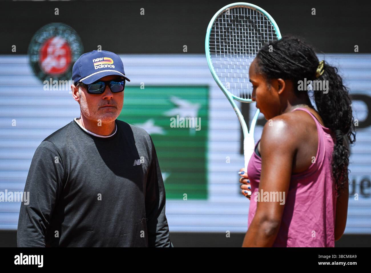 Coco GAUFF of United States with his coach Matt DALY during a training ...