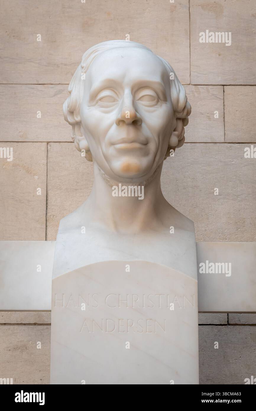 Marble bust of Hans Christian Andersen in Copenhagen City Hall (Danish ...