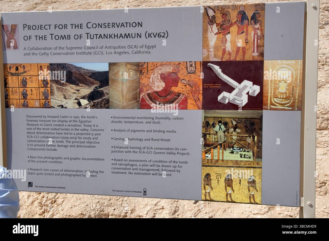 Sign at the entrance, tomb of Tutankhamen, information, tomb, Pharaoh ...