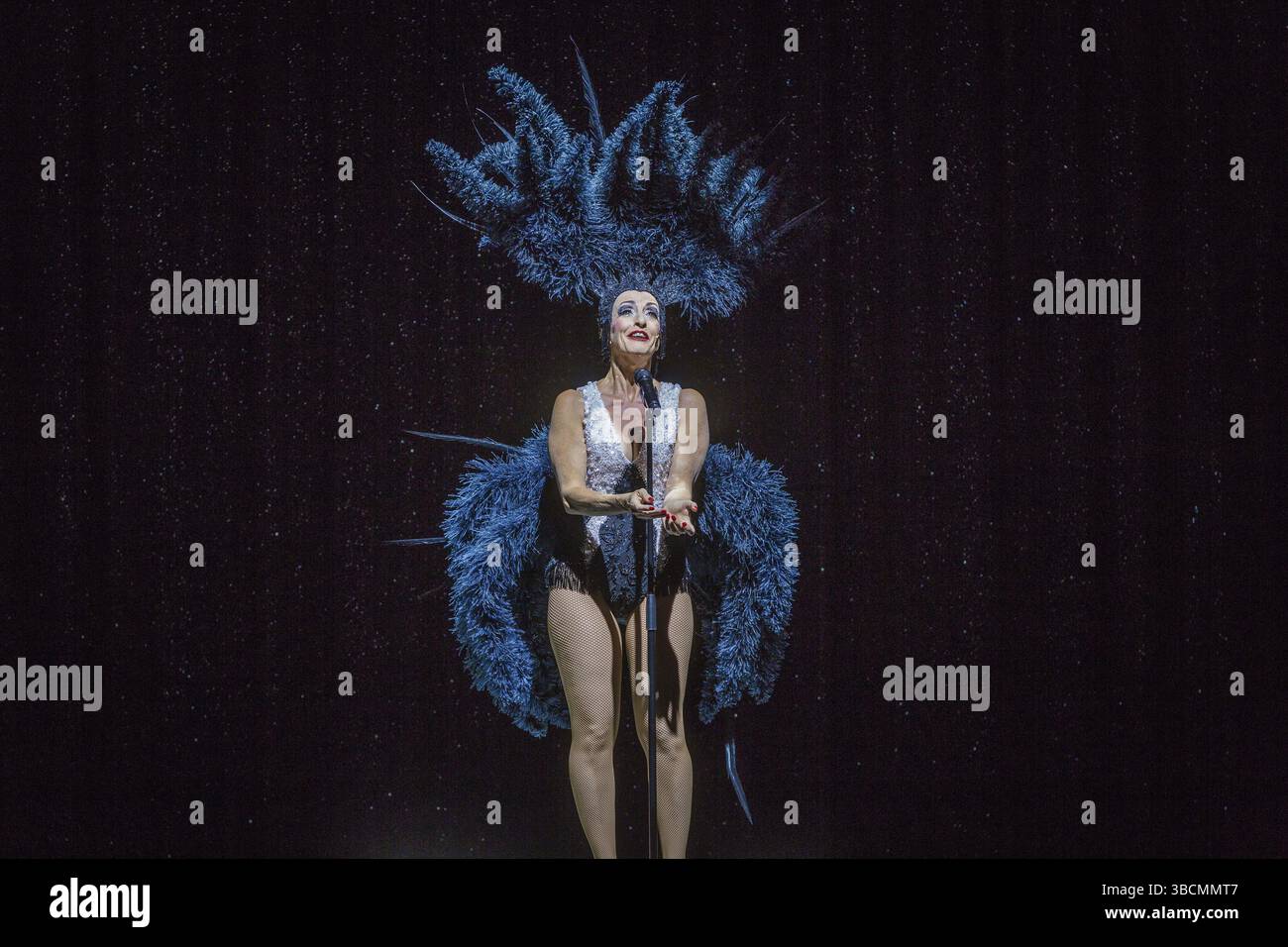 All-Singing, All-Dancing Yiddish Revue A reminiscence of Jewish culture and the so-called Stock ...