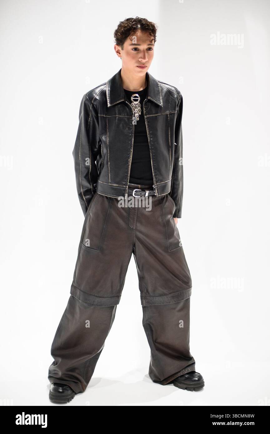 Kyle alessandro hi-res stock photography and images - Alamy