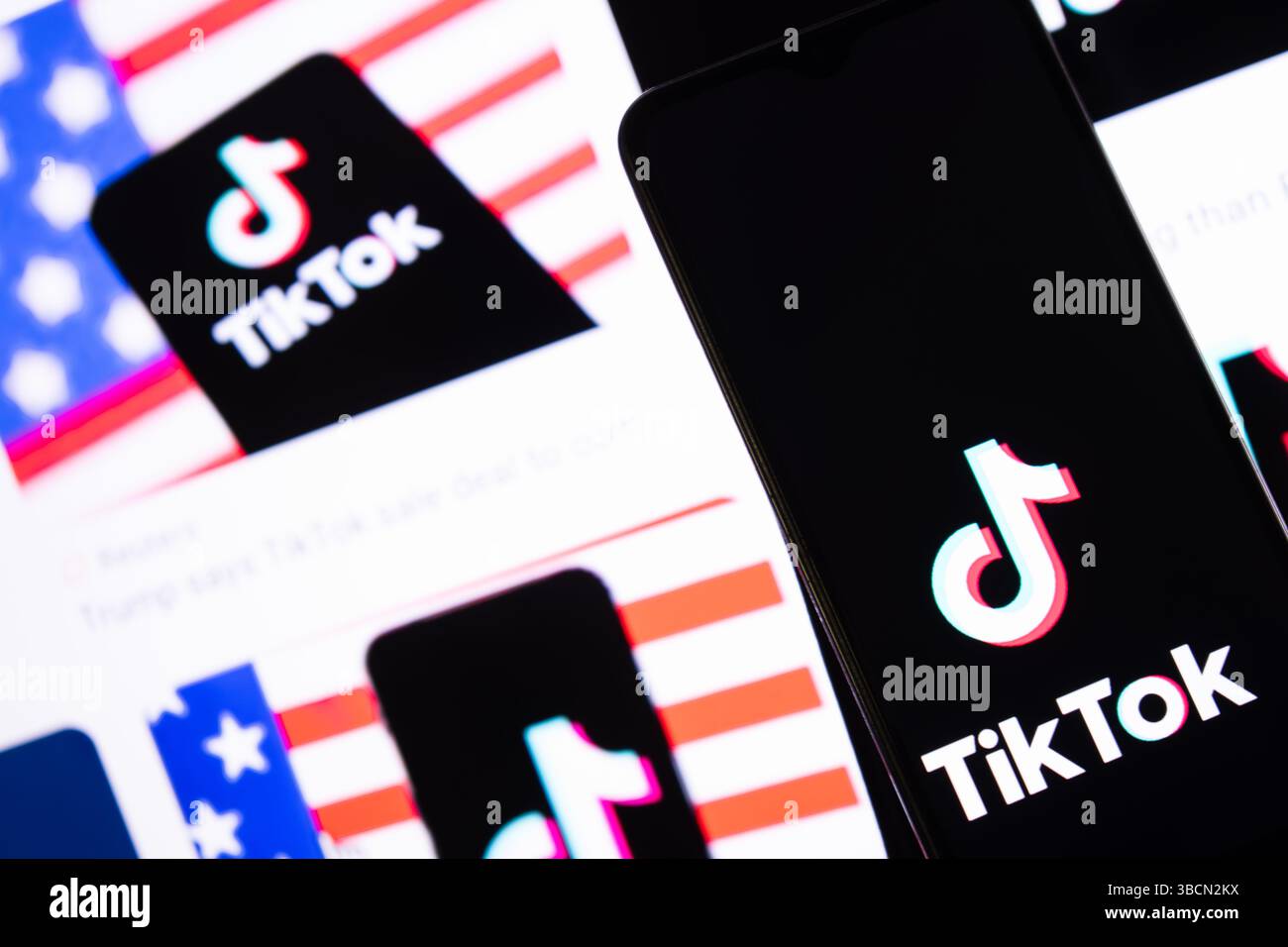 Tiktok trends tech background hi-res stock photography and images - Alamy
