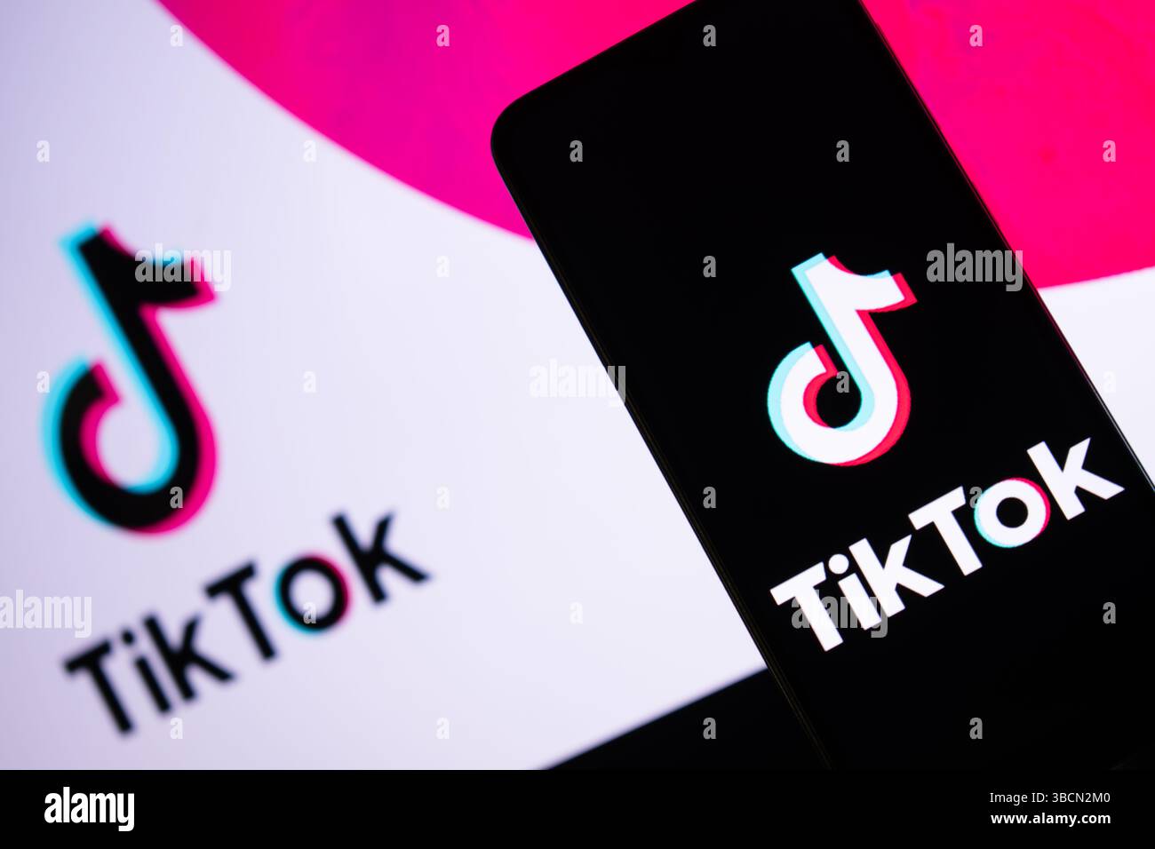 Tiktok trends tech background hi-res stock photography and images - Alamy