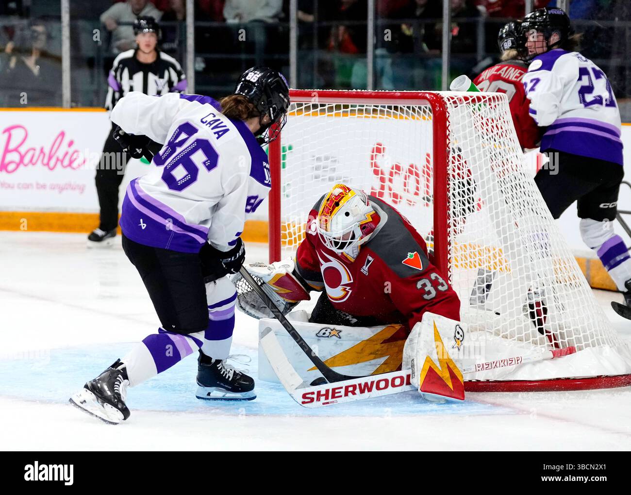 Ottawa Charge goaltender Gwyneth Philips (33) makes a save on Minnesota ...