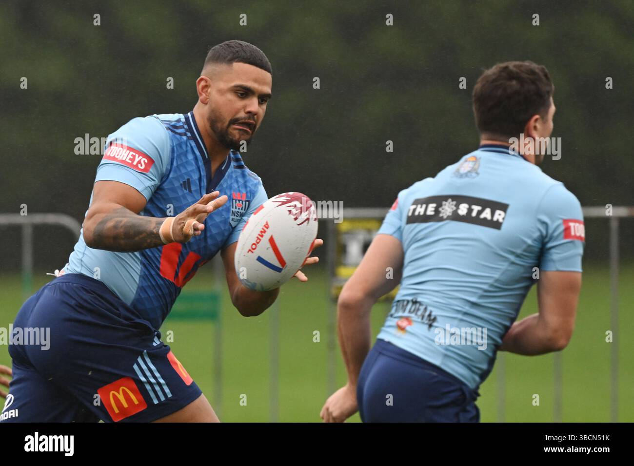 Wentworth Falls, Australia. 21st May, 2025. Latrell Mitchell (left ...
