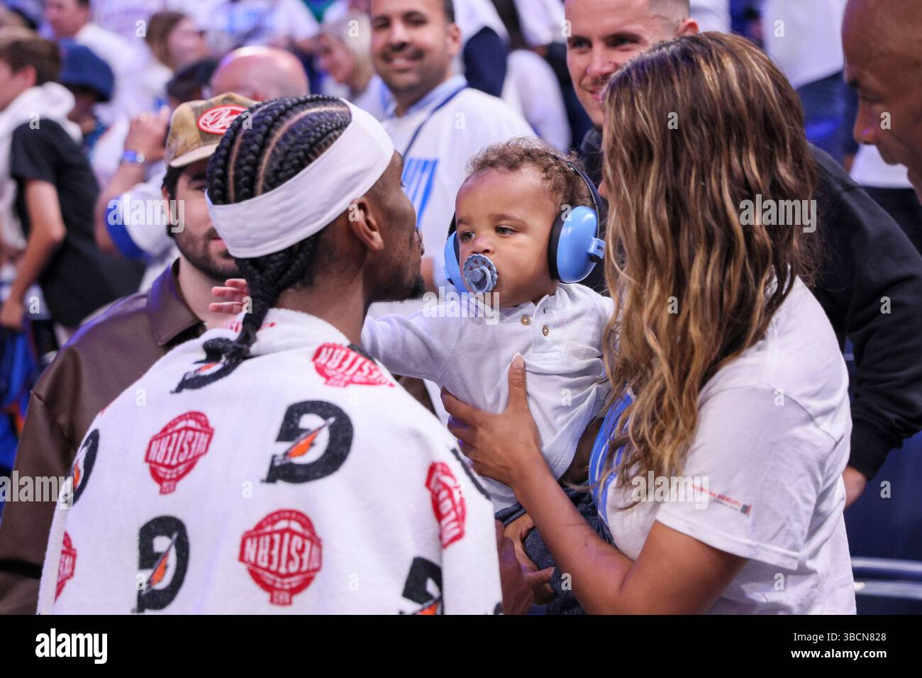 Oklahoma City Thunder guard Shai Gilgeous-Alexander, left, meets with ...