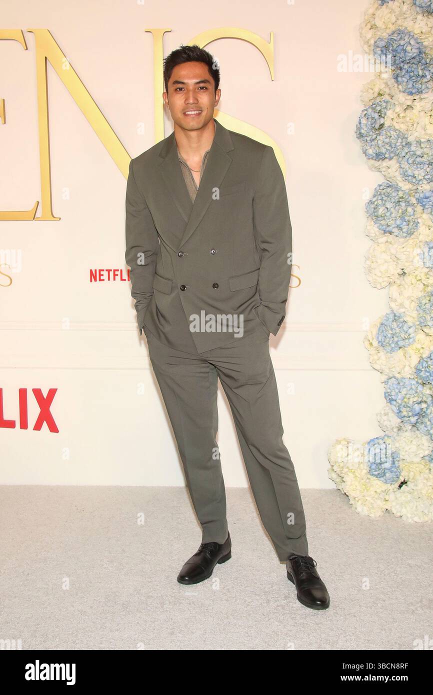 Actor Trevor Salter attends the premiere of "Sirens" at the Plaza Hotel ...