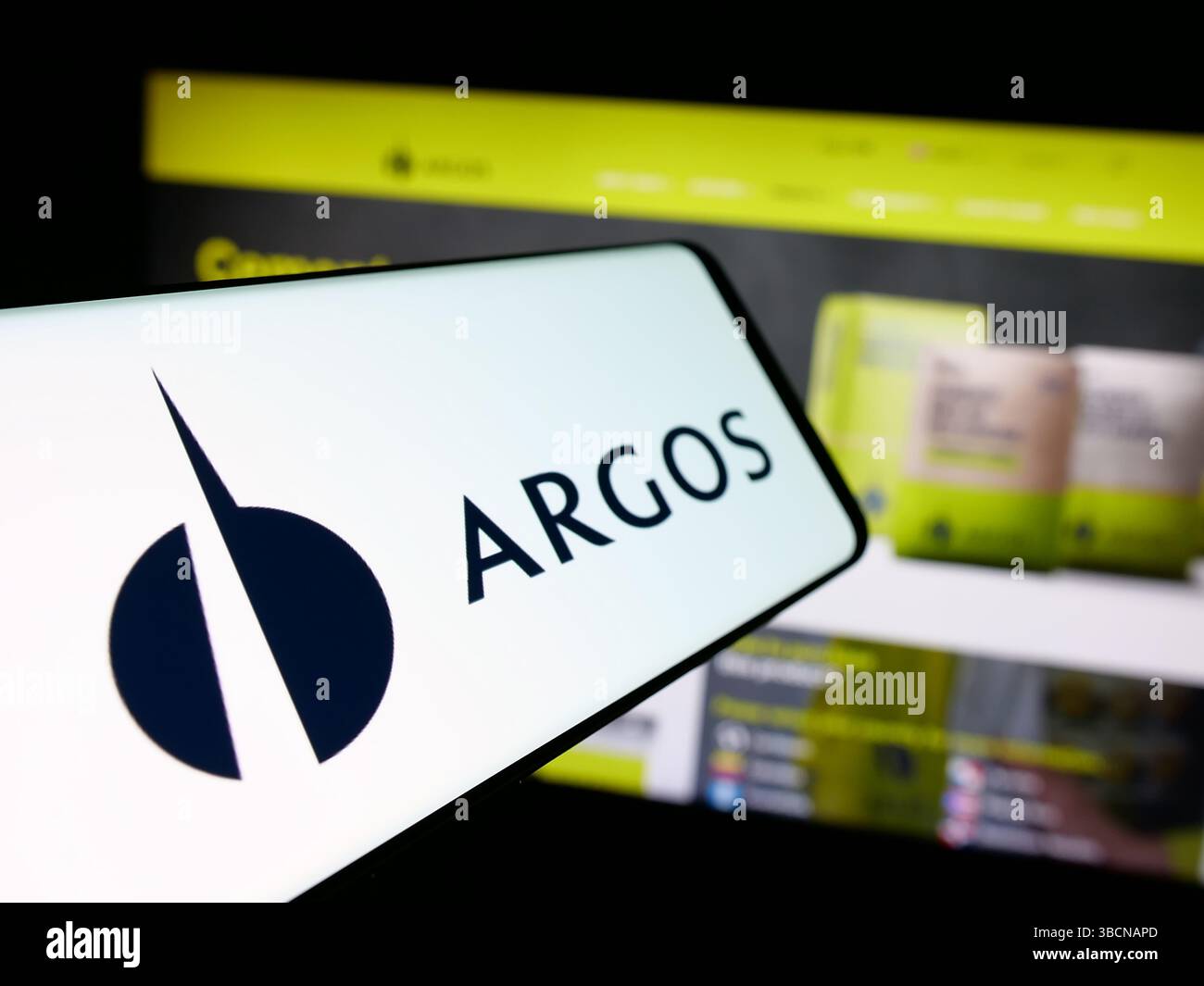 Germany. 04th May, 2025. In this photo illustration, a smartphone with the logo of building ...