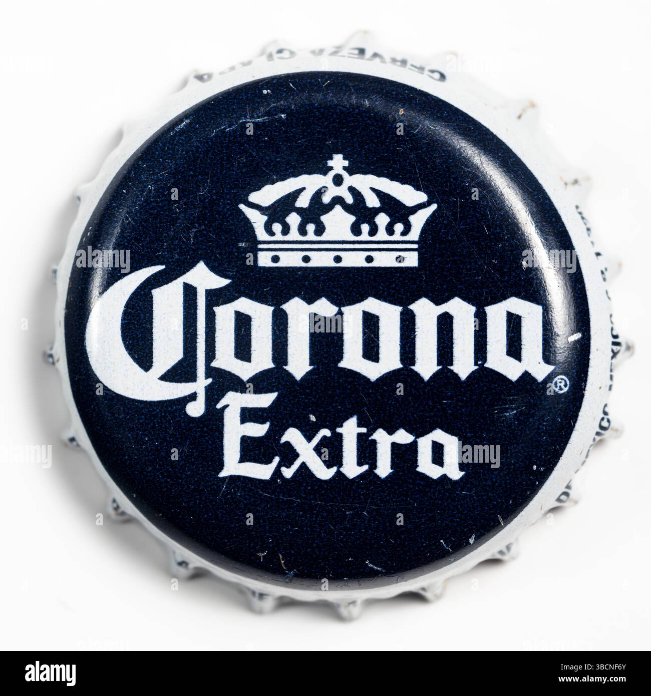 Garham, Germany. 24th Apr, 2025. A close-up of a dark blue Corona Extra ...