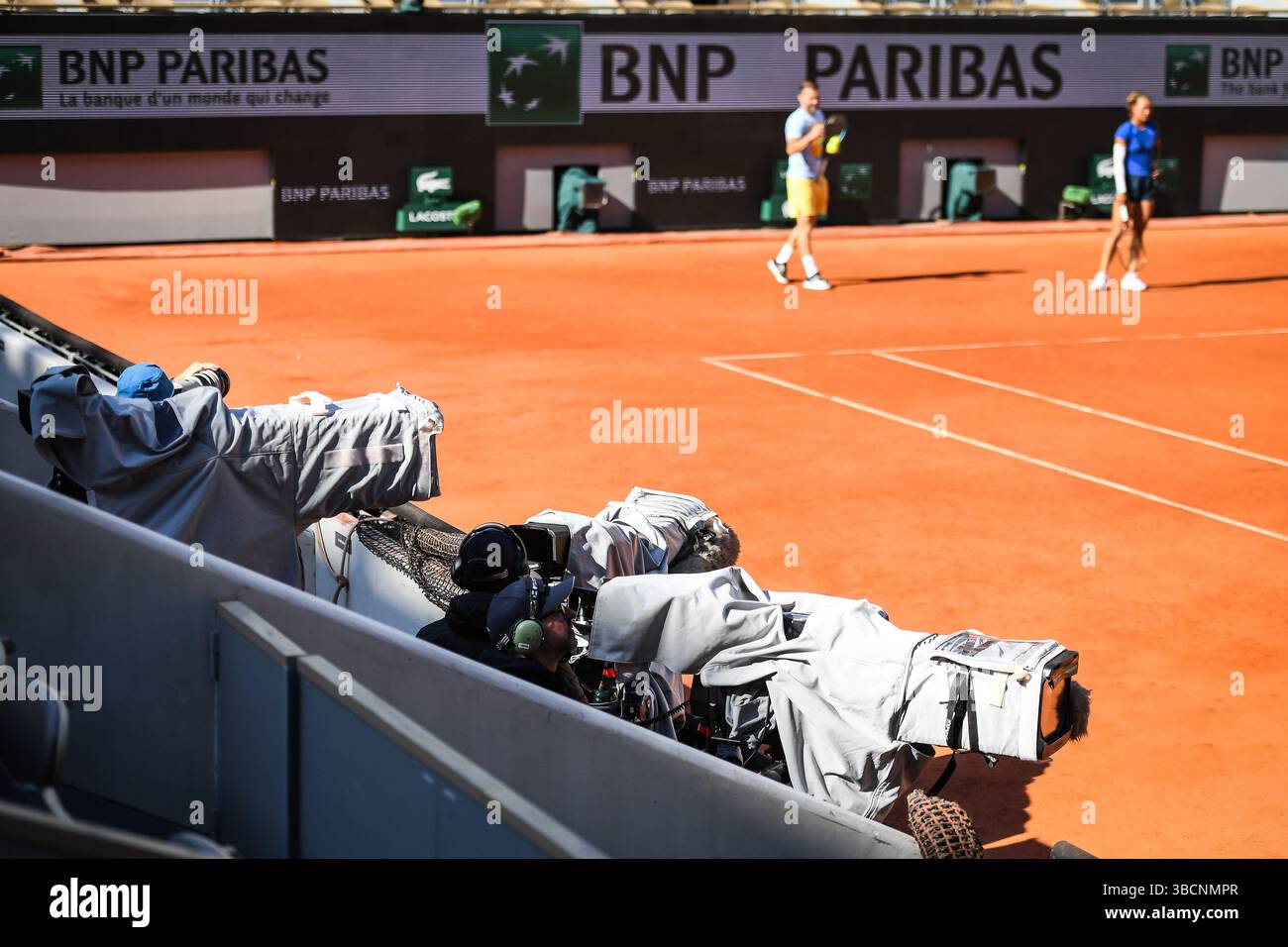 Paris, France, France. 20th May, 2025. Television cameras during the ...