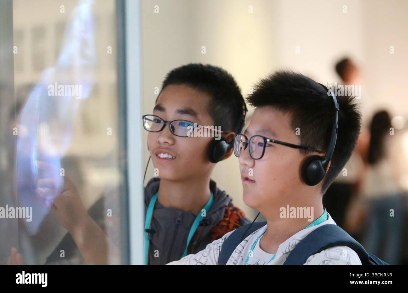 People visit the China Grand Canal Museum in Yangzhou City, east China ...