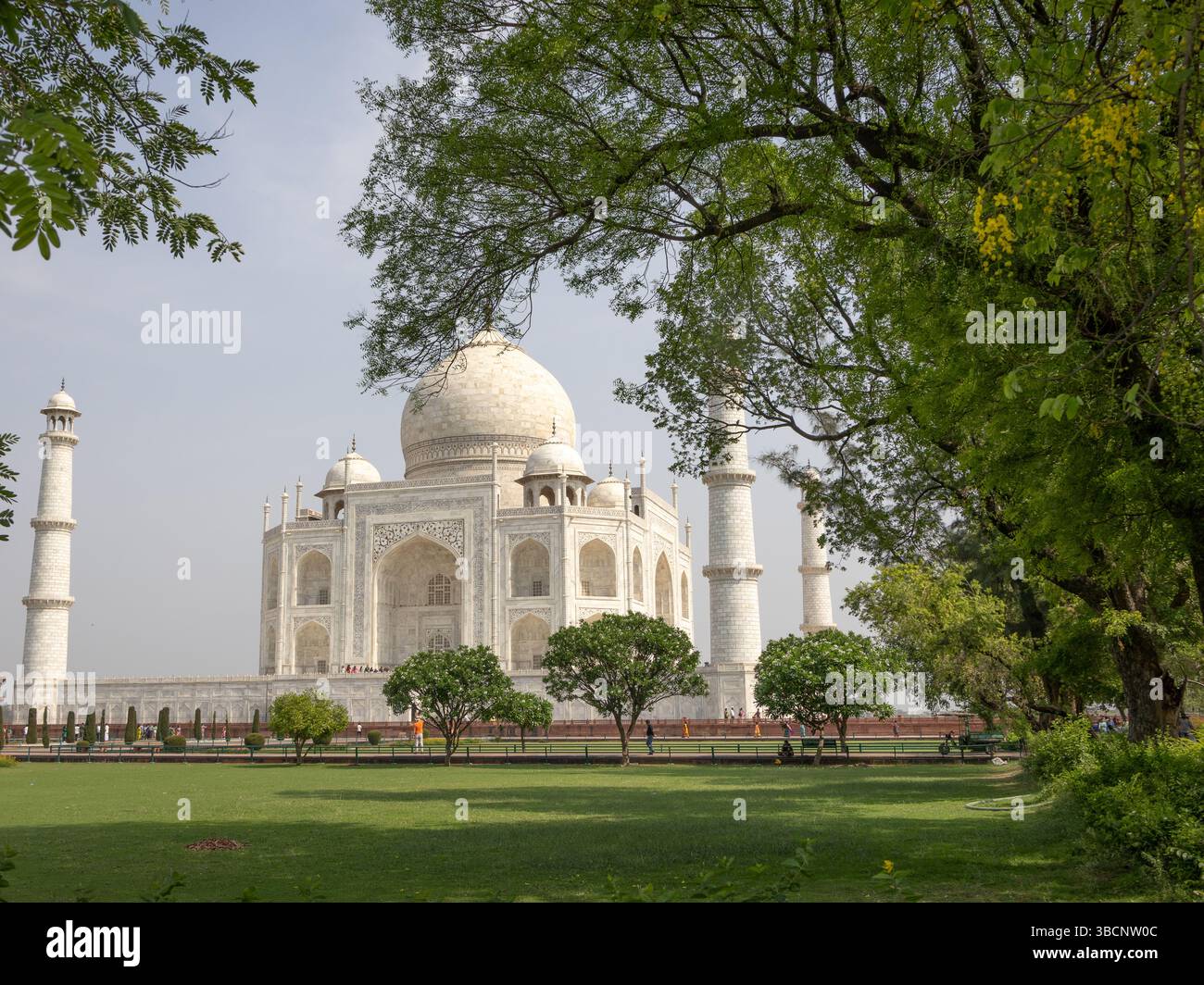 Beautiful taj mahal captured hi-res stock photography and images - Alamy