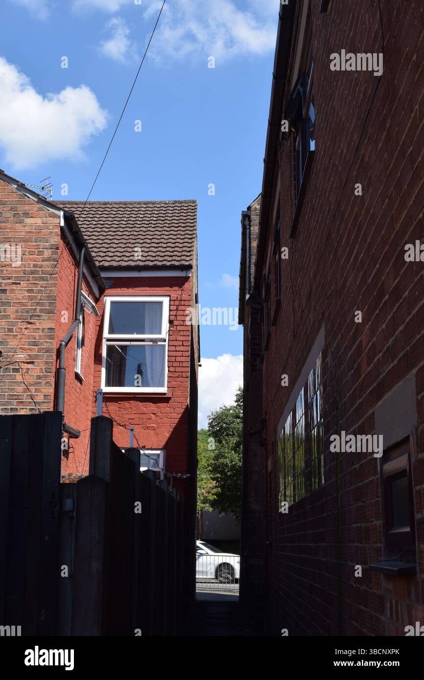Alleyway in Gainsborough, Lincolnshire uk Stock Photo - Alamy