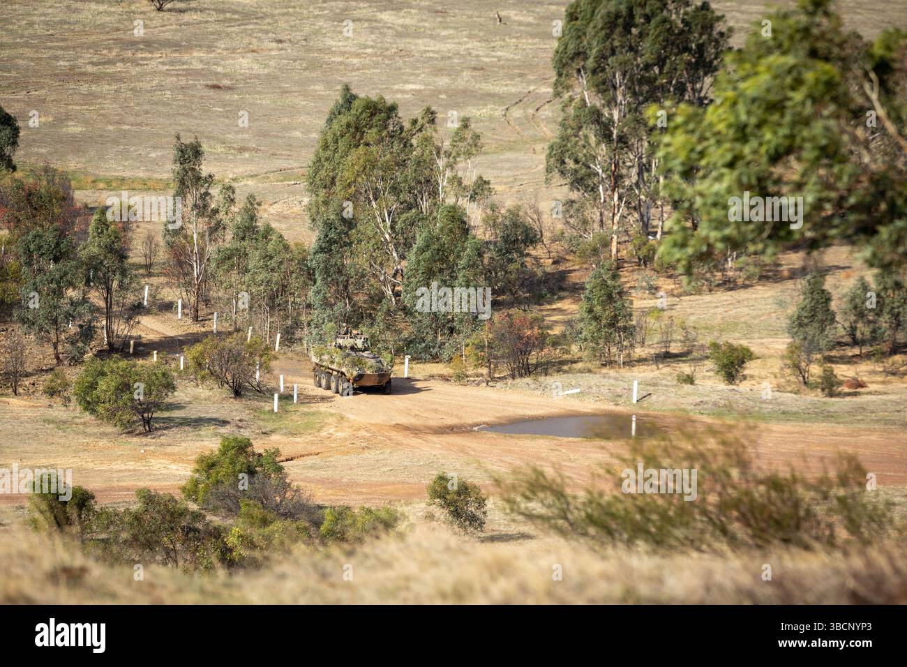 U.S. Marines with 1st Light Armored Reconnaissance Battalion, 1st ...