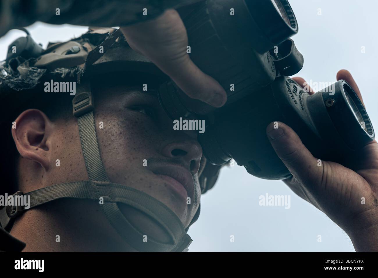 Uss iwo jima aerial hi-res stock photography and images - Alamy