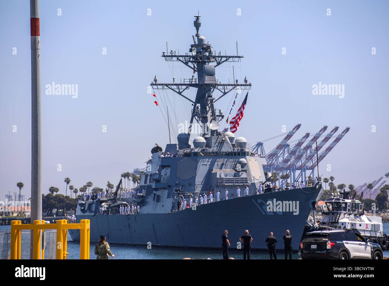 LOS ANGELES (May 20, 2025) Guided missile destroyer USS Carl M. Levin ...