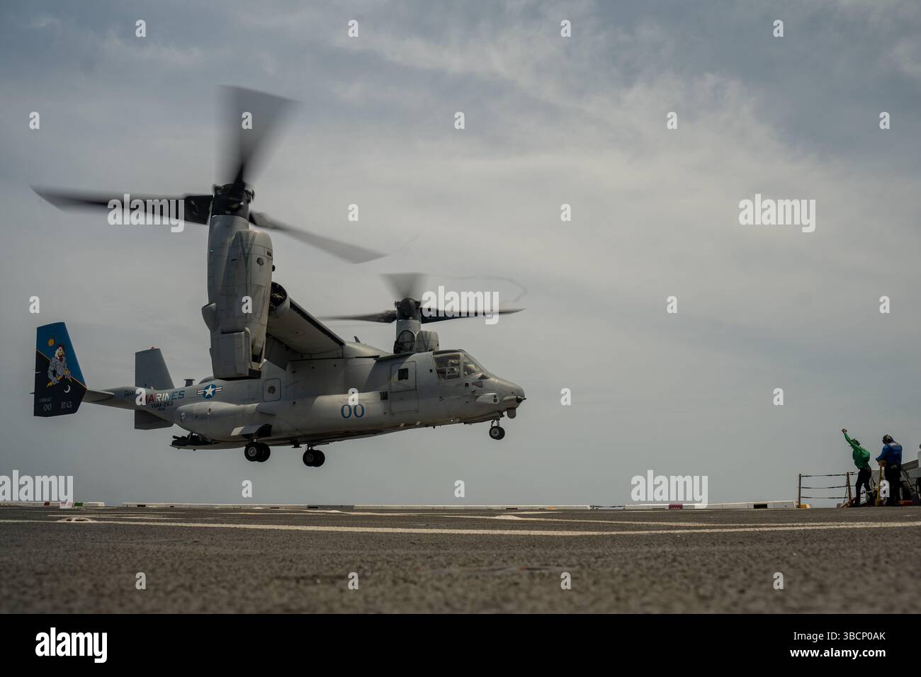A U.S. Marine Corps MV-22B Osprey with Marine Medium Tiltrotor Squadron ...