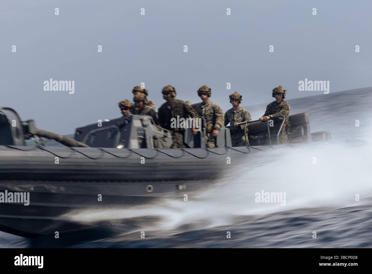 U.S. Marines with Weapons Company, Battalion Landing Team 3/6, 22nd ...