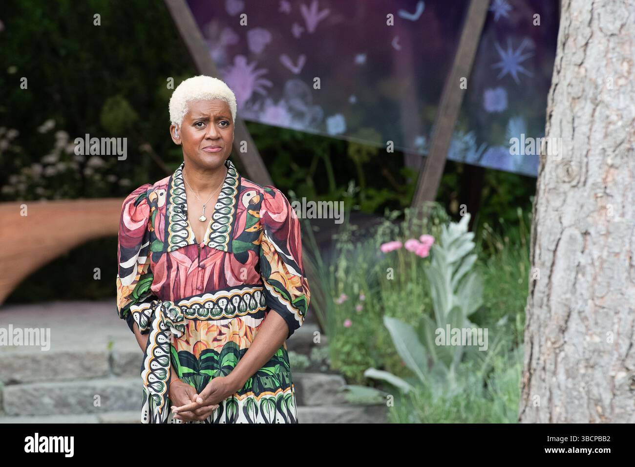 Chelsea, London, UK. 19th May, 2025. BBC RHS Chelsea Television ...