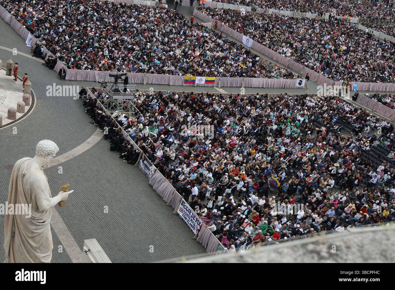 Robert prevost bishop hi-res stock photography and images - Alamy