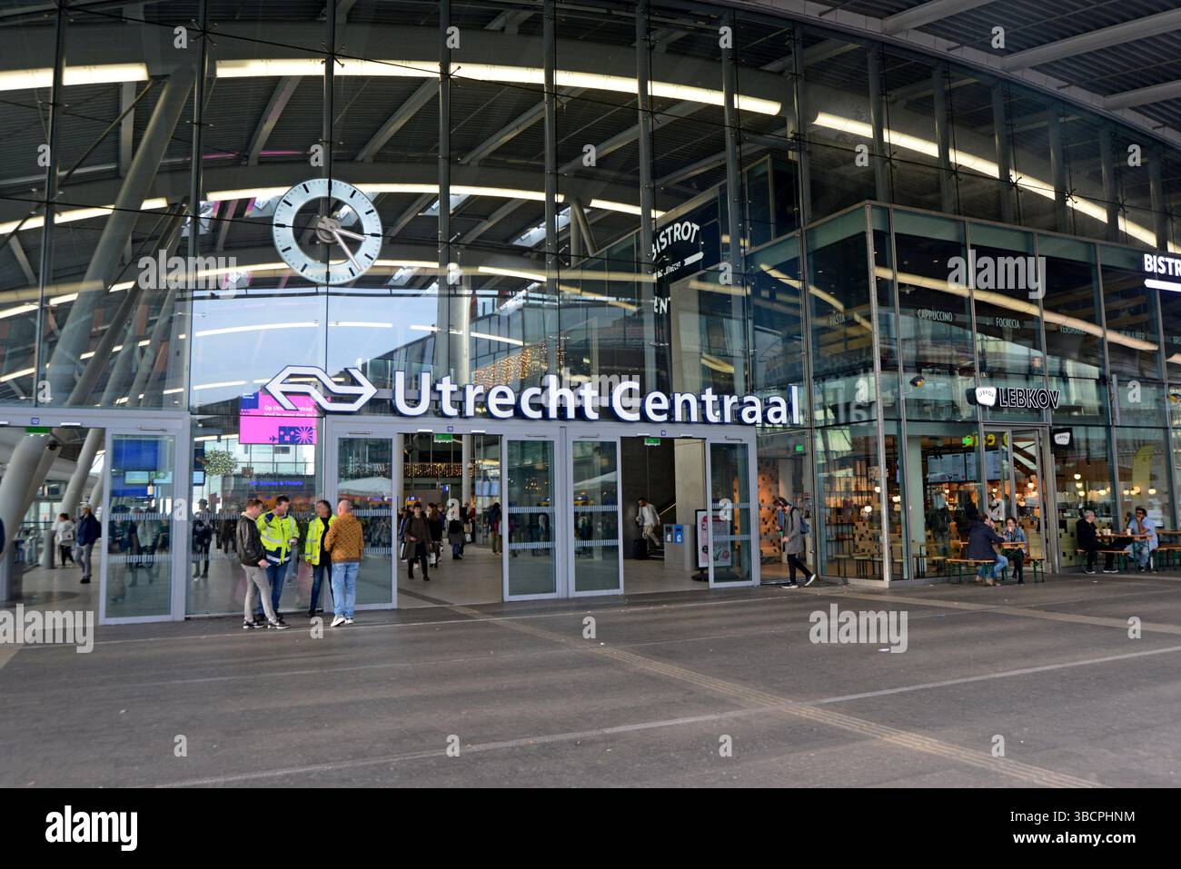 Main entrance to Utrecht Centraal Railway Station, Netherlands, October ...