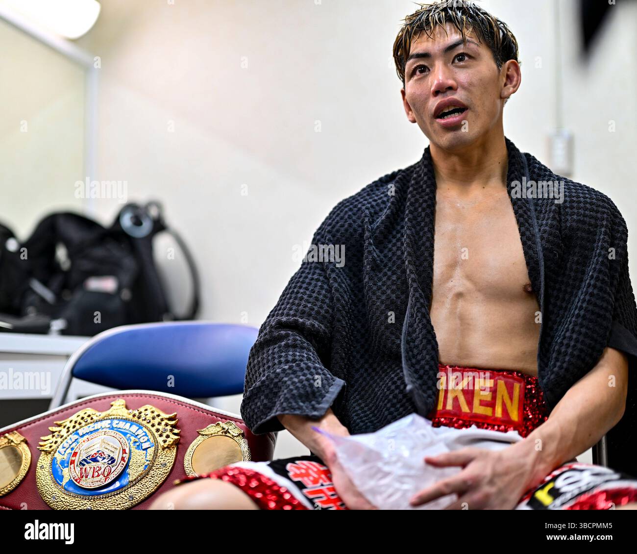 Champion Subaru Murata won the WBO Asia Pacific Super Bantamweight ...
