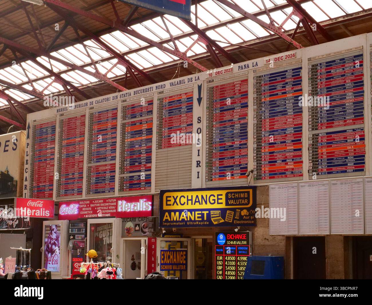 Old station ticket office hi-res stock photography and images - Alamy