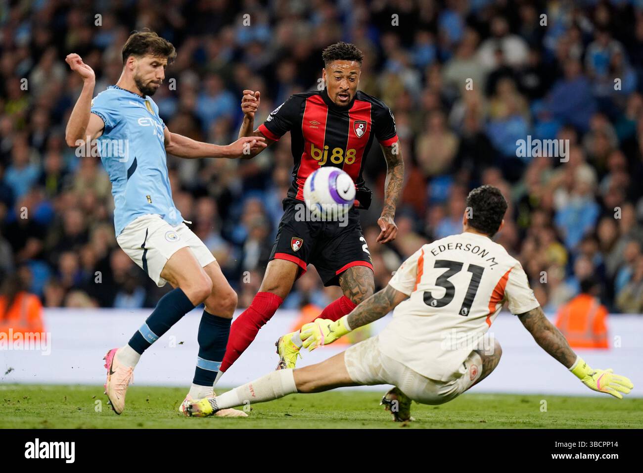 Manchester, UK. 20th May, 2025. Daniel Jebbison of Bournemouth (C ...