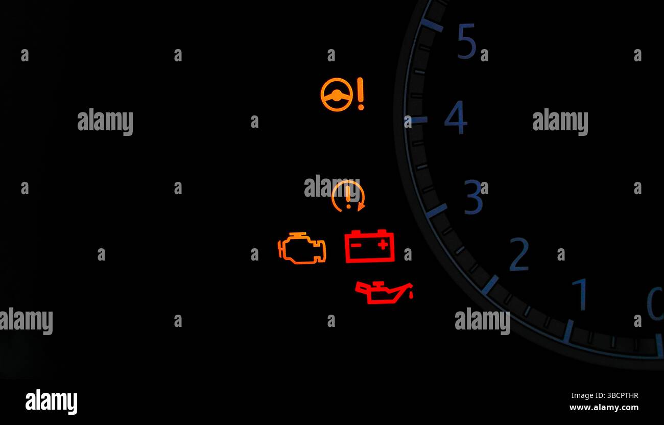 Dashboard warning lights hi-res stock photography and images - Alamy