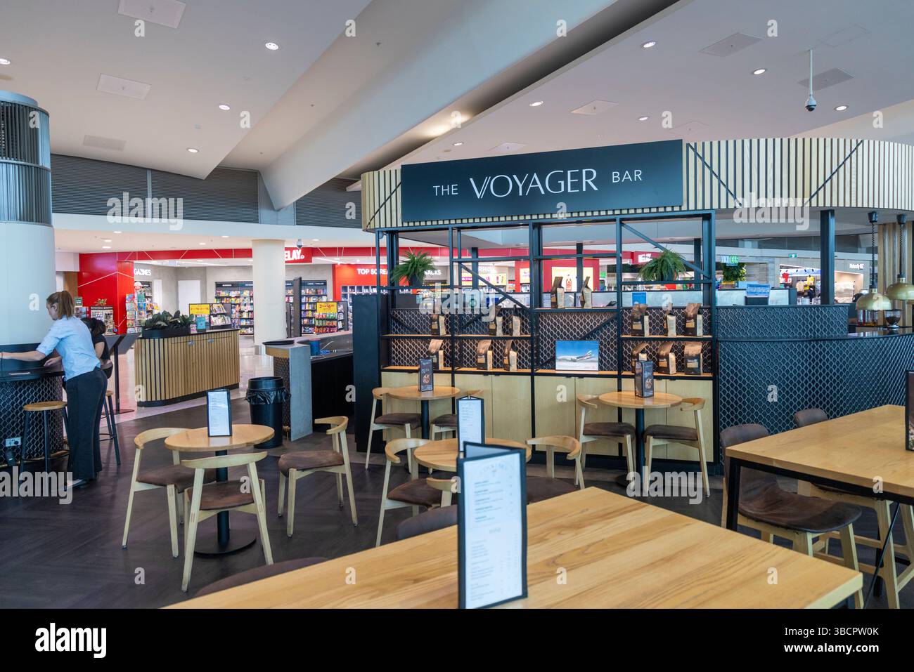Airport bar and food snacks cafe within Christchurch international ...
