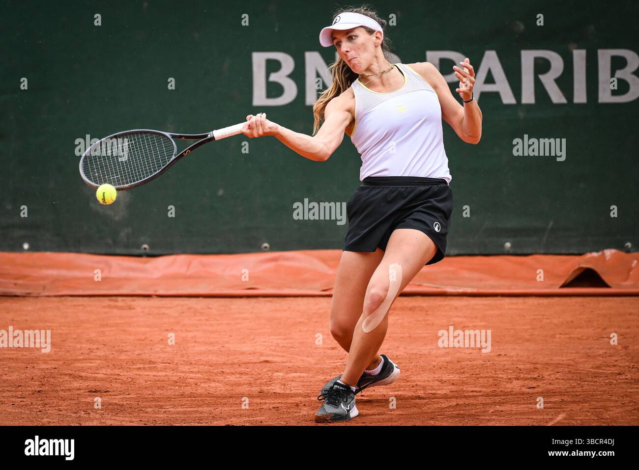 Margaux ROUVROY of France during the third qualifying day of the Roland ...
