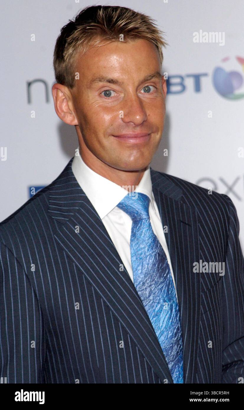 Dr David Bull at the Cystic Fibrosis Trust Breathing Life Awards in ...