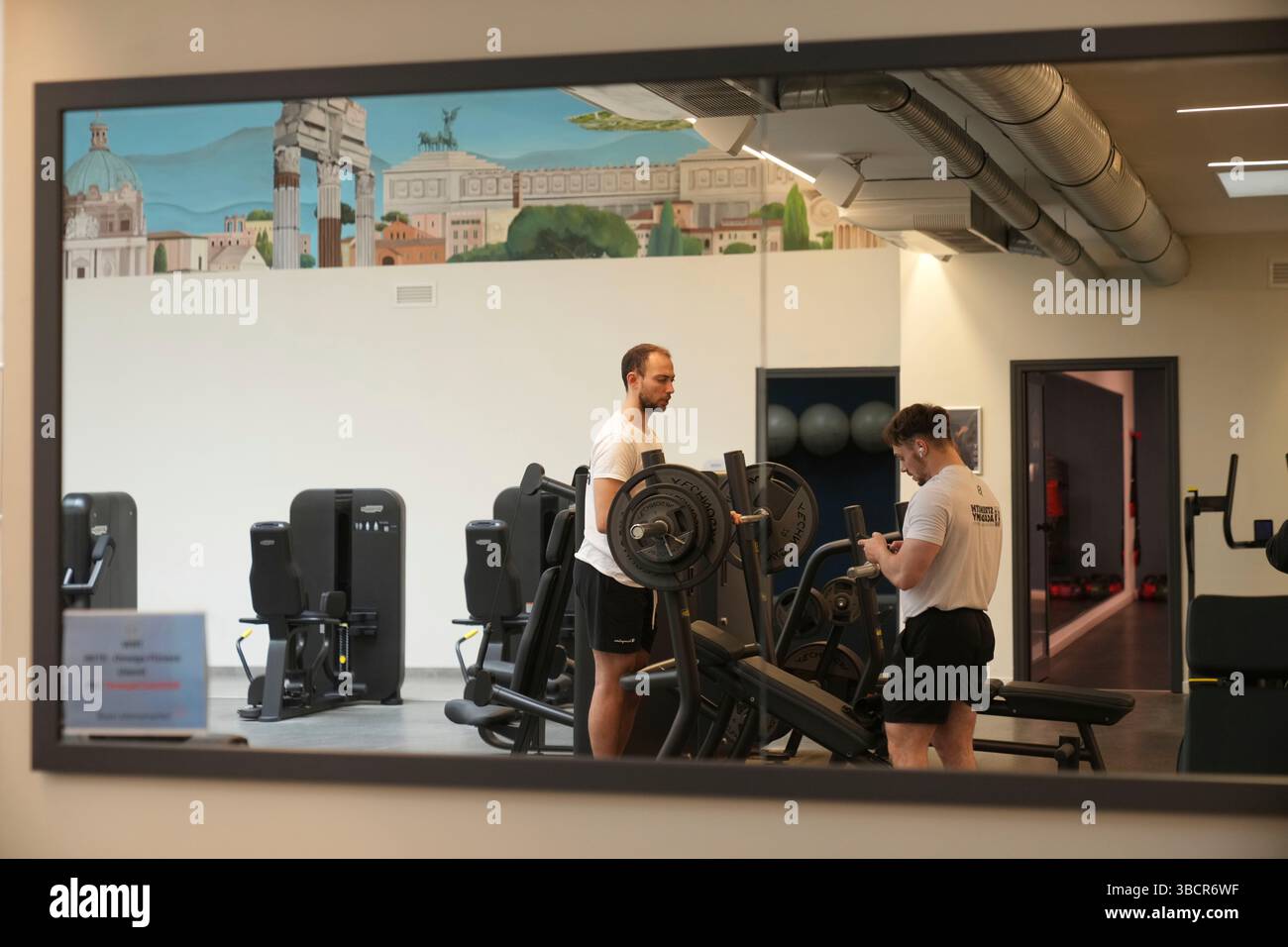 Personal trainer Valerio Masella, 26, who trained Robert Francis ...