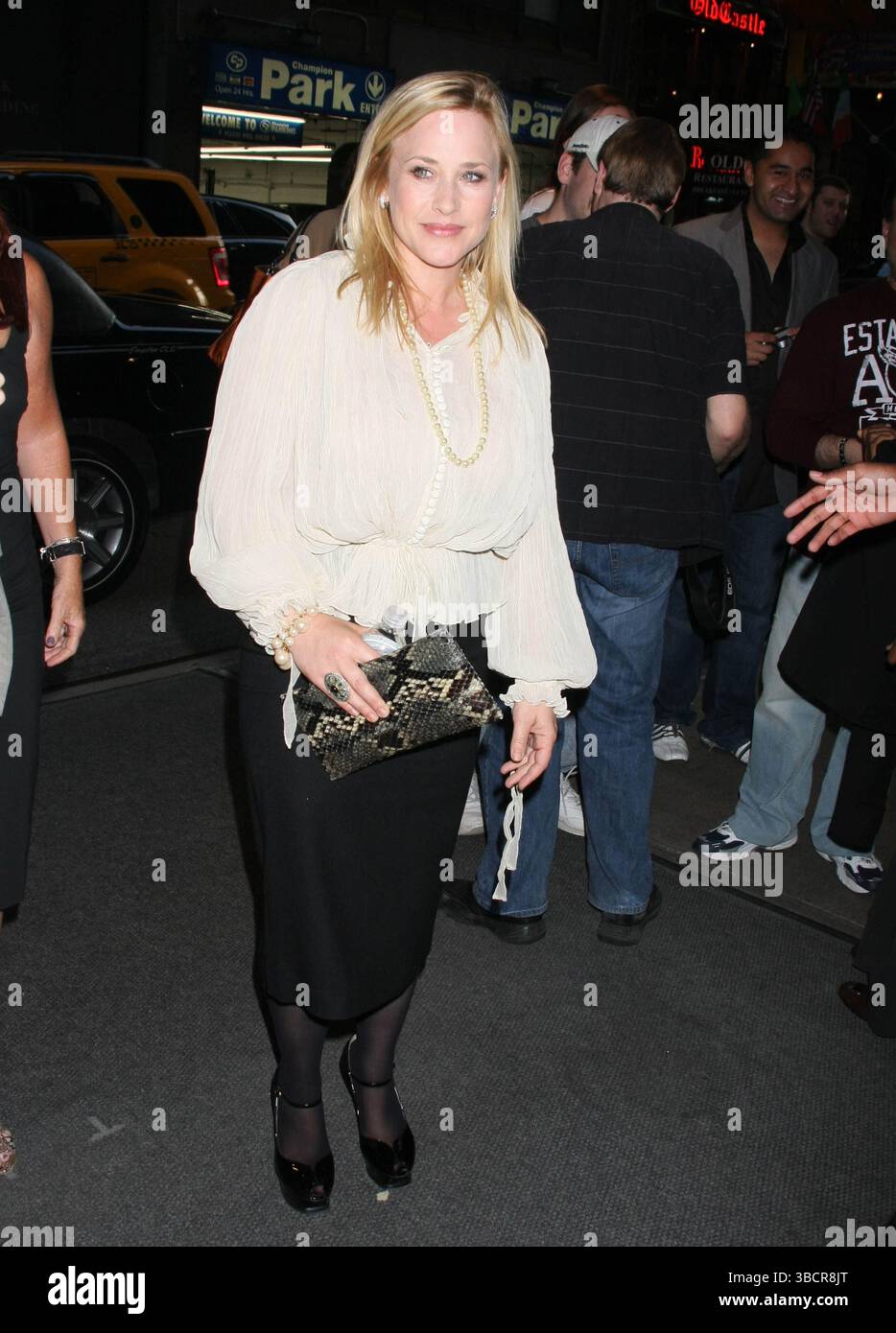 Patricia Arquette spotted out and about in New York City - 20 May 2009 ...