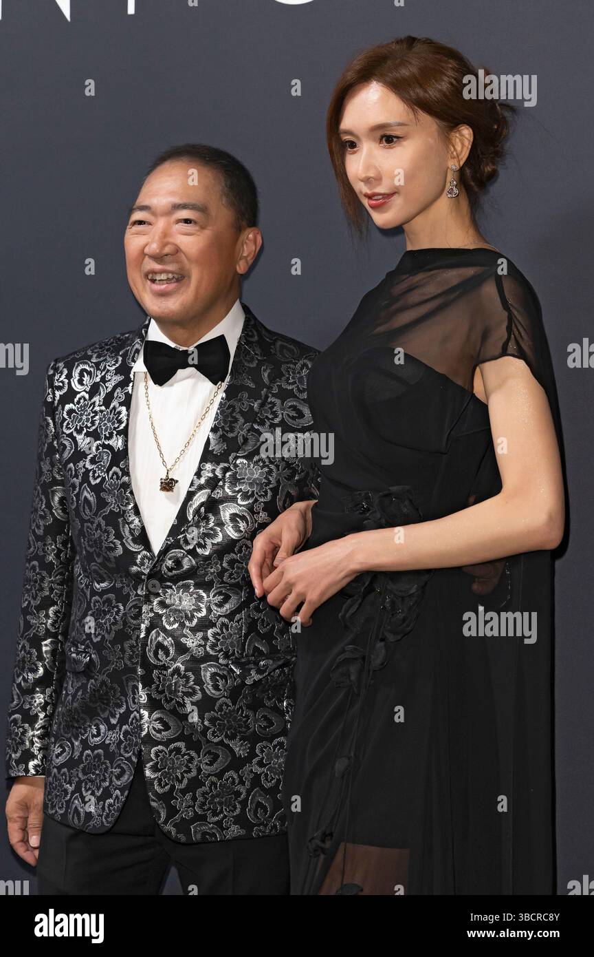 Dennis Chan Kwok-San und Lin Chi-ling mit Begleitung beim Kering Women in Motion Awards und ...