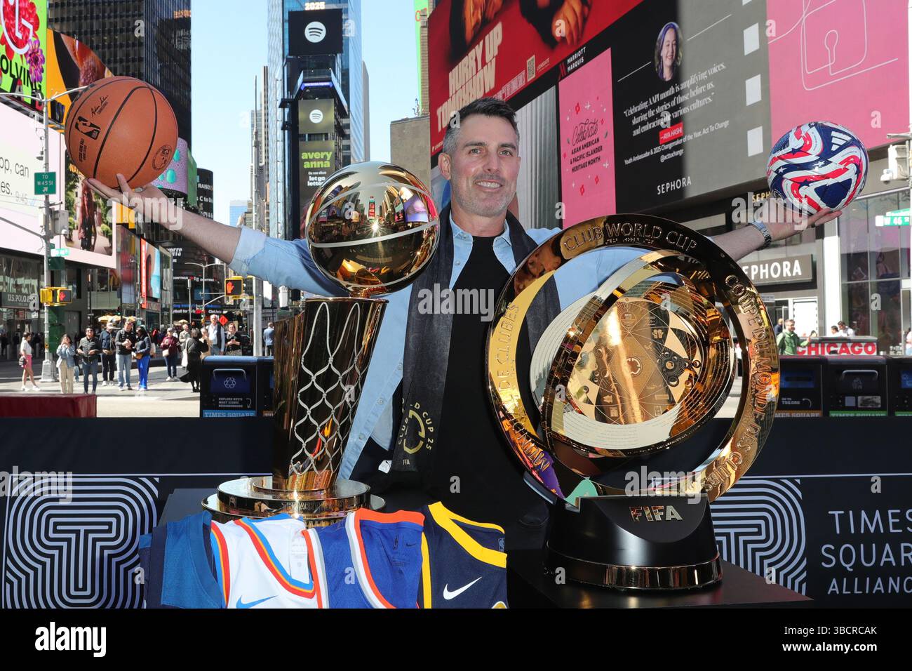 NEW YORK, NEW YORK - MAY 20: Carlos Bocanegra poses with the FIFA Club ...