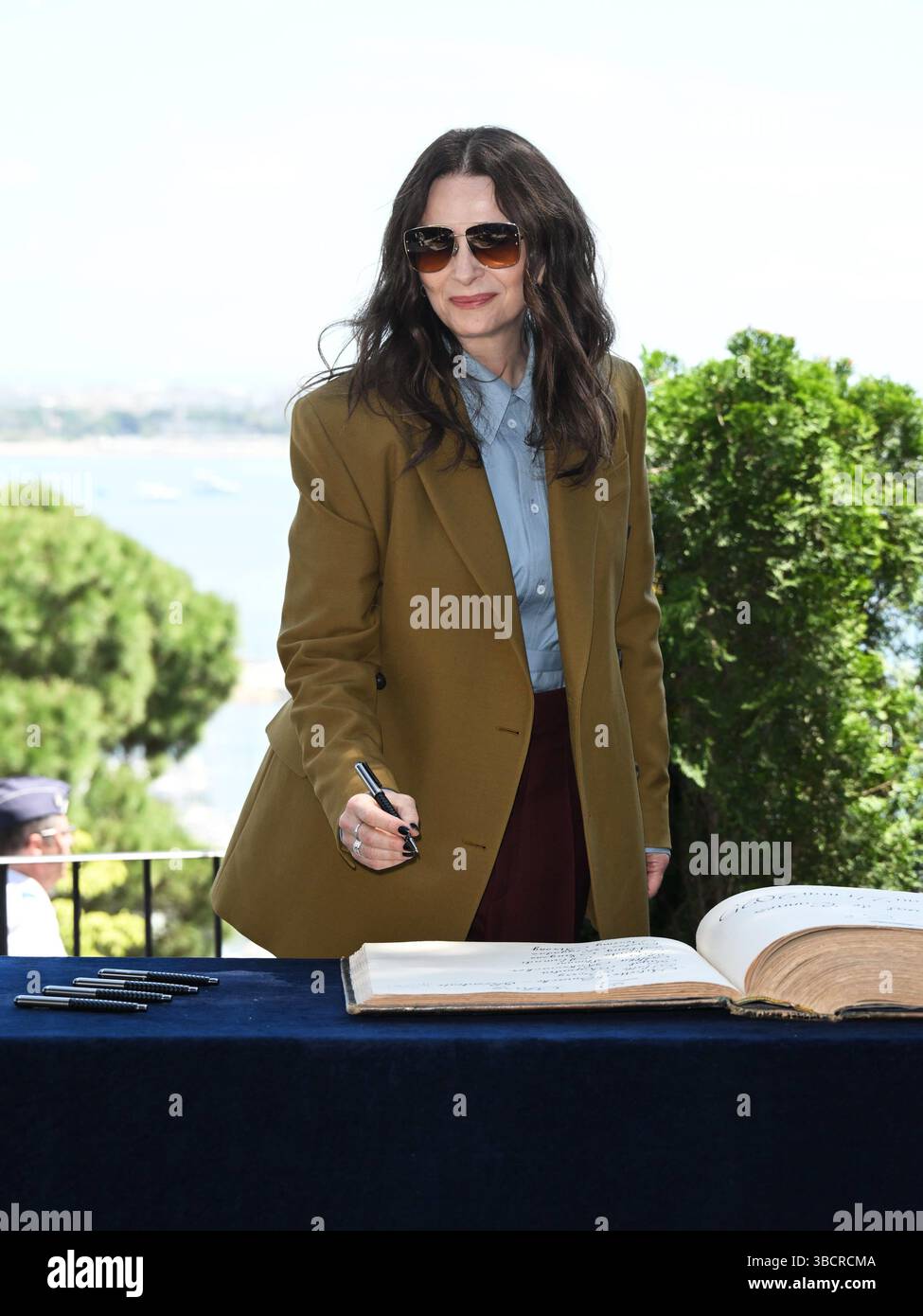 Cannes, 78th Cannes Film Festival 2025 - Day 9, The Jury at the Photocall: Jardins du musée du ...