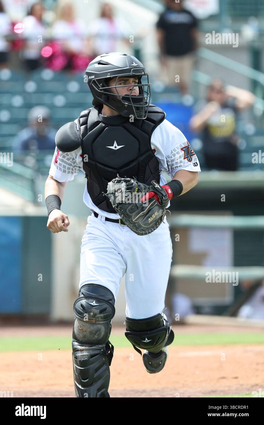 Jonathan Linares (13) of the Inland Empire 66ers in the field against ...