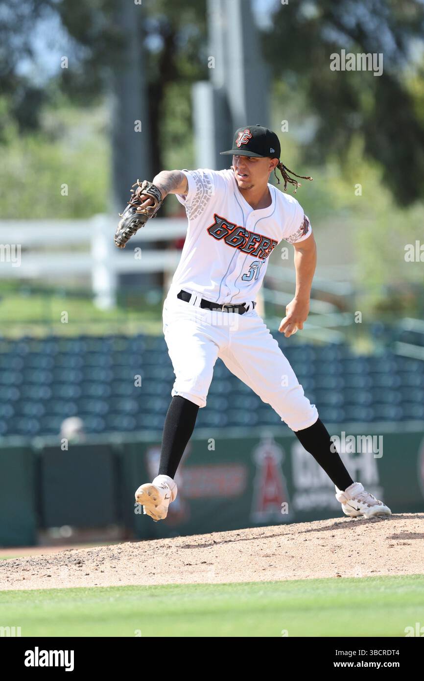 Sadiel Baro (30) of the Inland Empire 66ers pitches against the ...