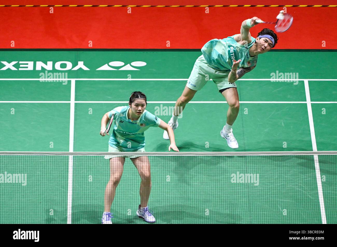 Kuala Lumpur, Malaysia. 21st May, 2025. Chen Tang Jie (R)/Chan Wen Tse compete during the mixed ...