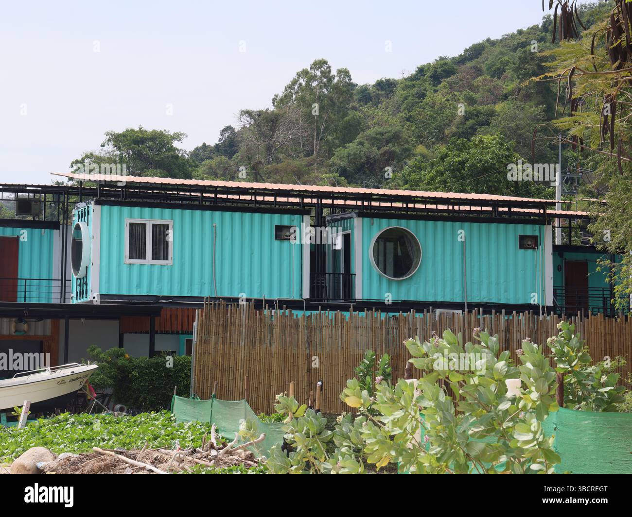 Innovative container house design hi-res stock photography and images ...