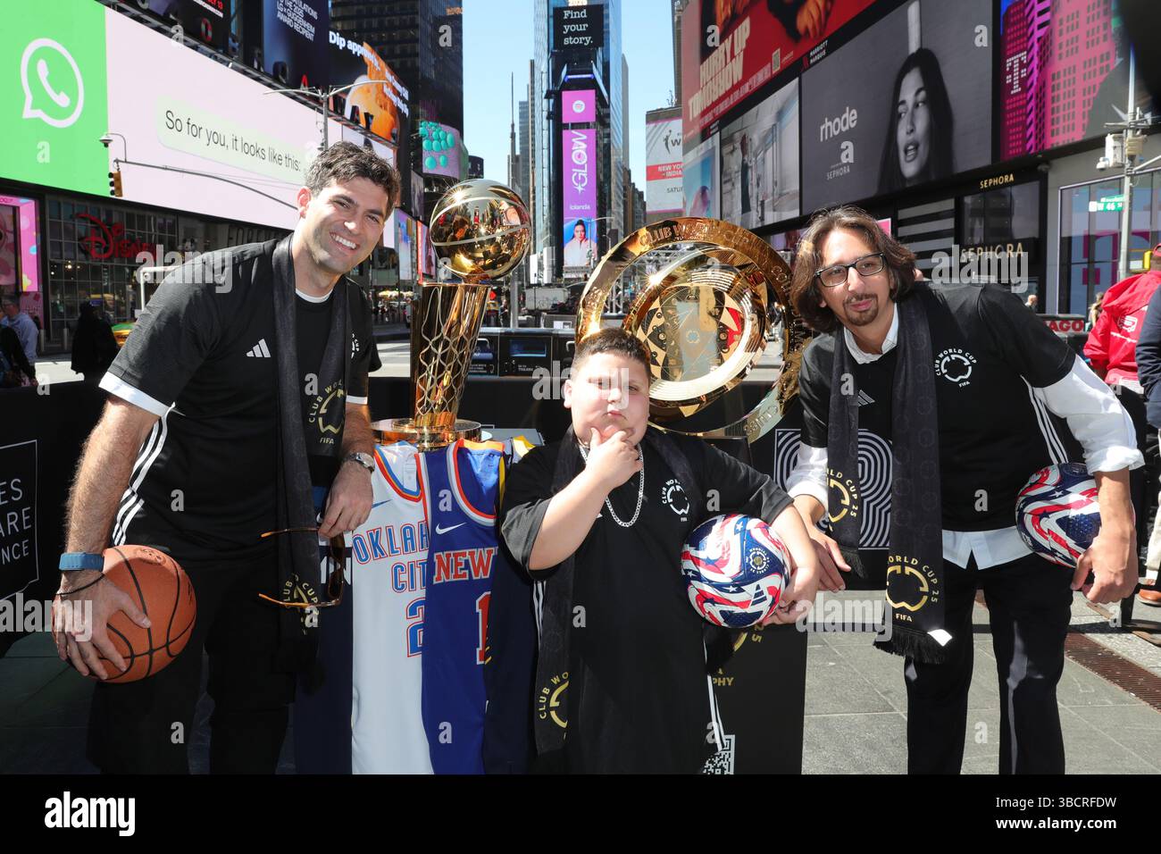 New York, USA. 20th May, 2025. NEW YORK, NEW YORK - MAY 20: Influencers ...