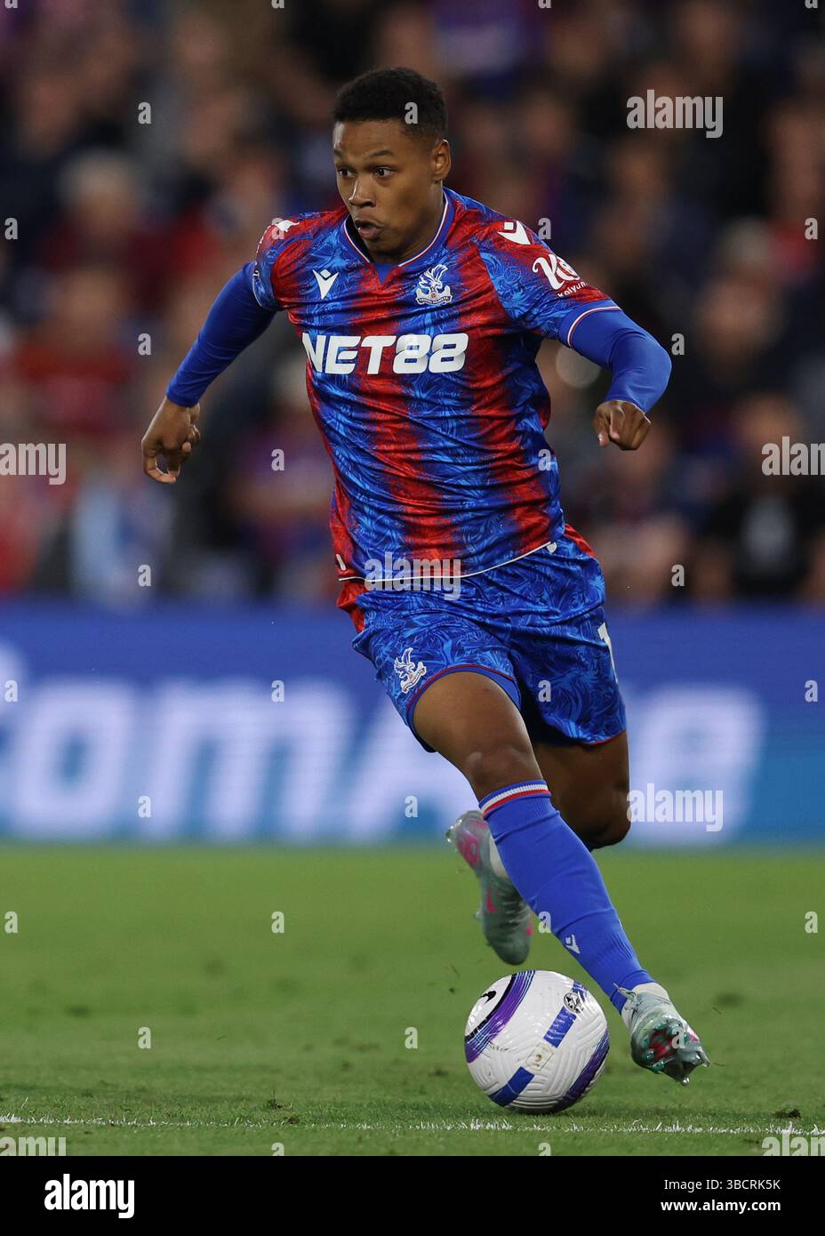 London, UK. 20th May, 2025. Matheus França of Crystal Palace during the ...