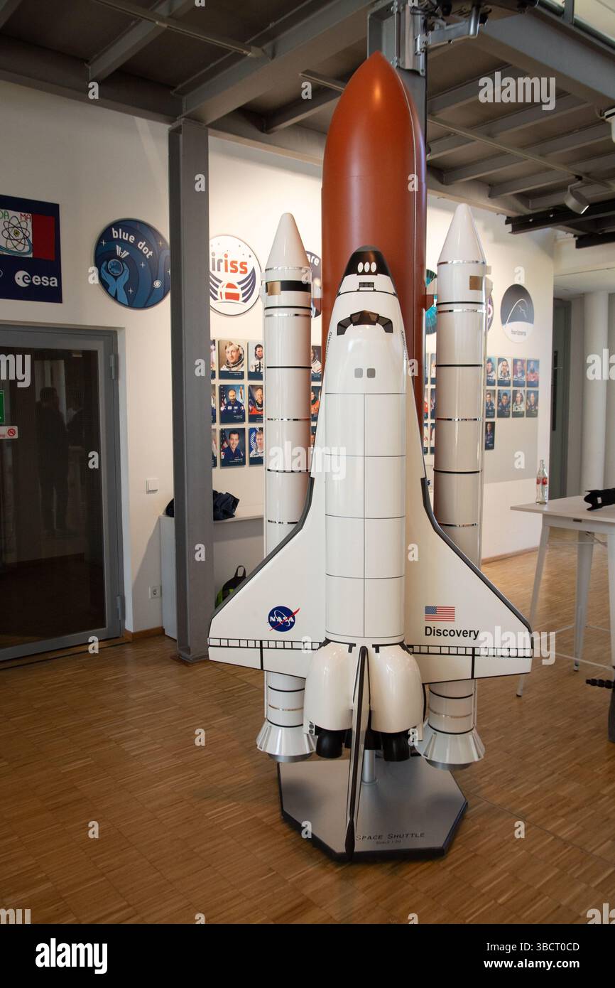 Model of the Space Shuttle Discovery, feature, symbolic photo, marginal motif, SpaceTech.NRW ...