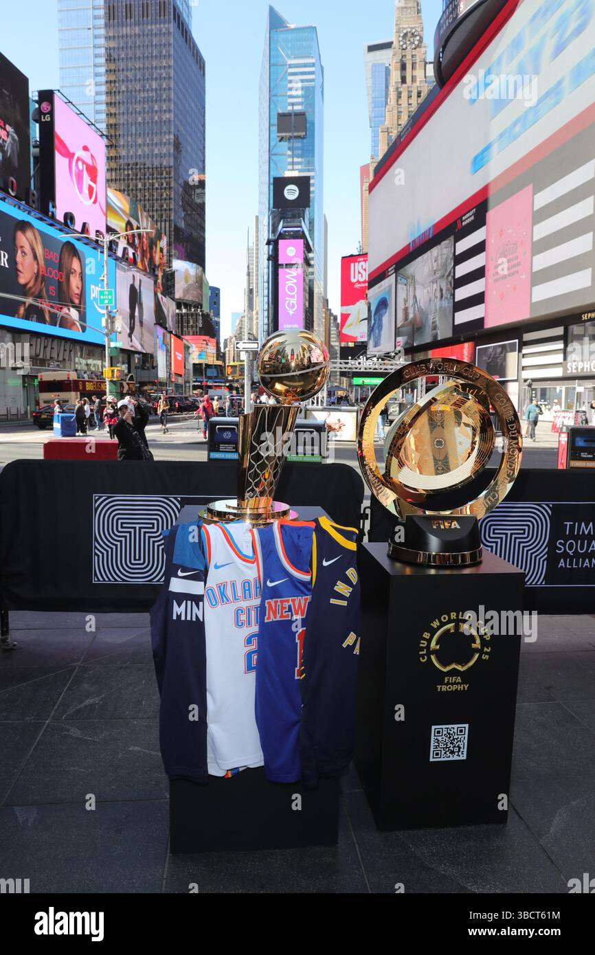 New York City. 20th May, 2025. NEW YORK, NEW YORK - MAY 20: Carlos ...