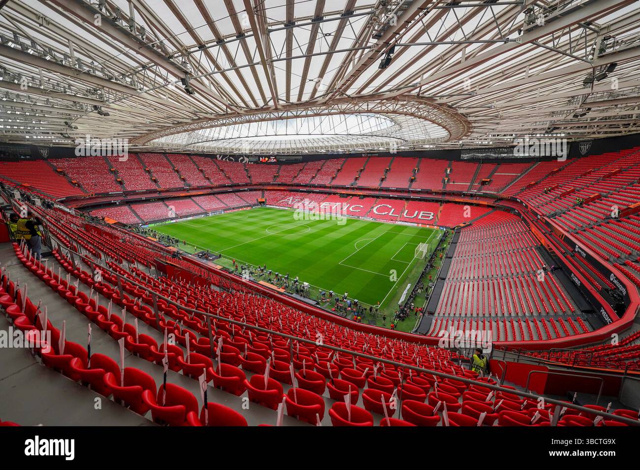 General View inside the Stadium during the Tottenham Hotspur FC v ...