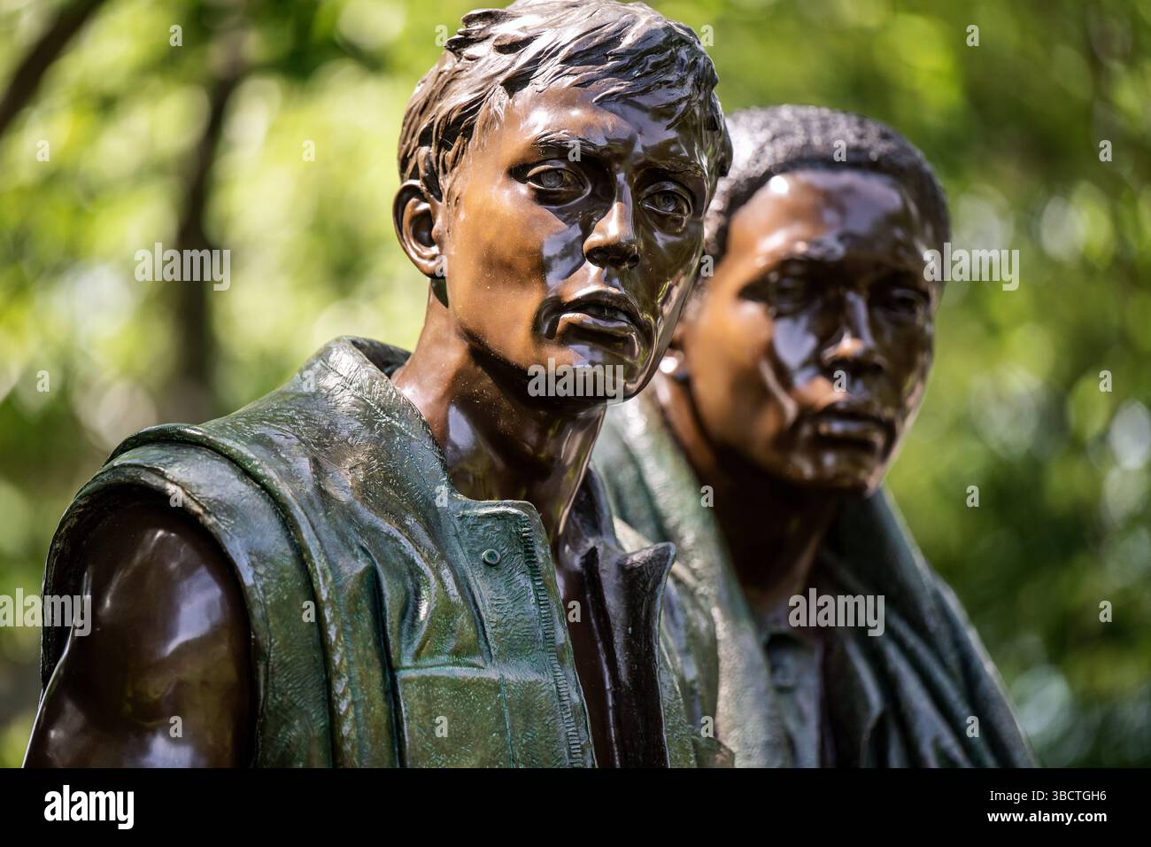 Maya lin memorial companion hi-res stock photography and images - Alamy