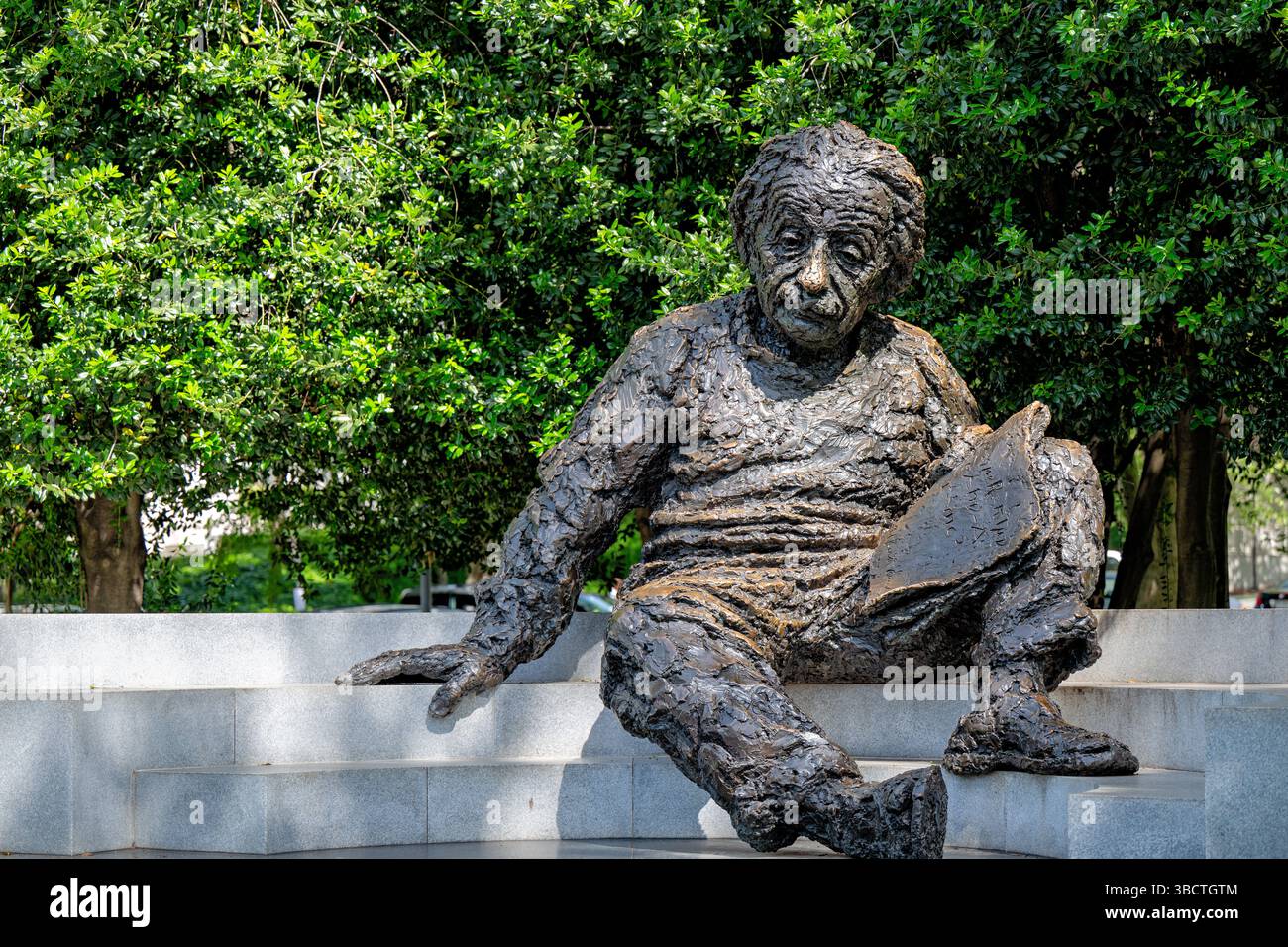 Jewish scientists memorial hi-res stock photography and images - Alamy