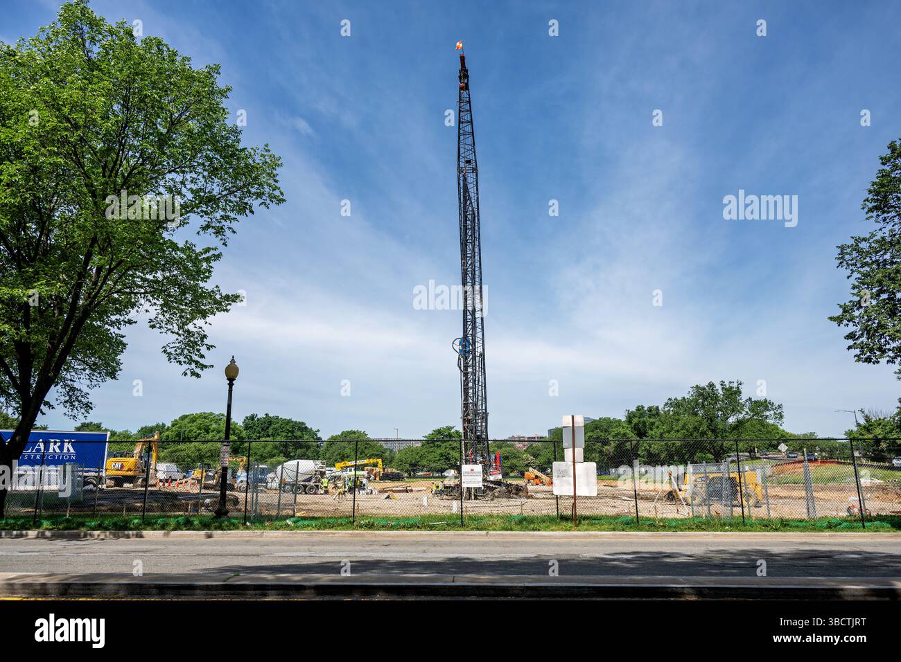 National desert shield and desert storm memorial hi-res stock ...